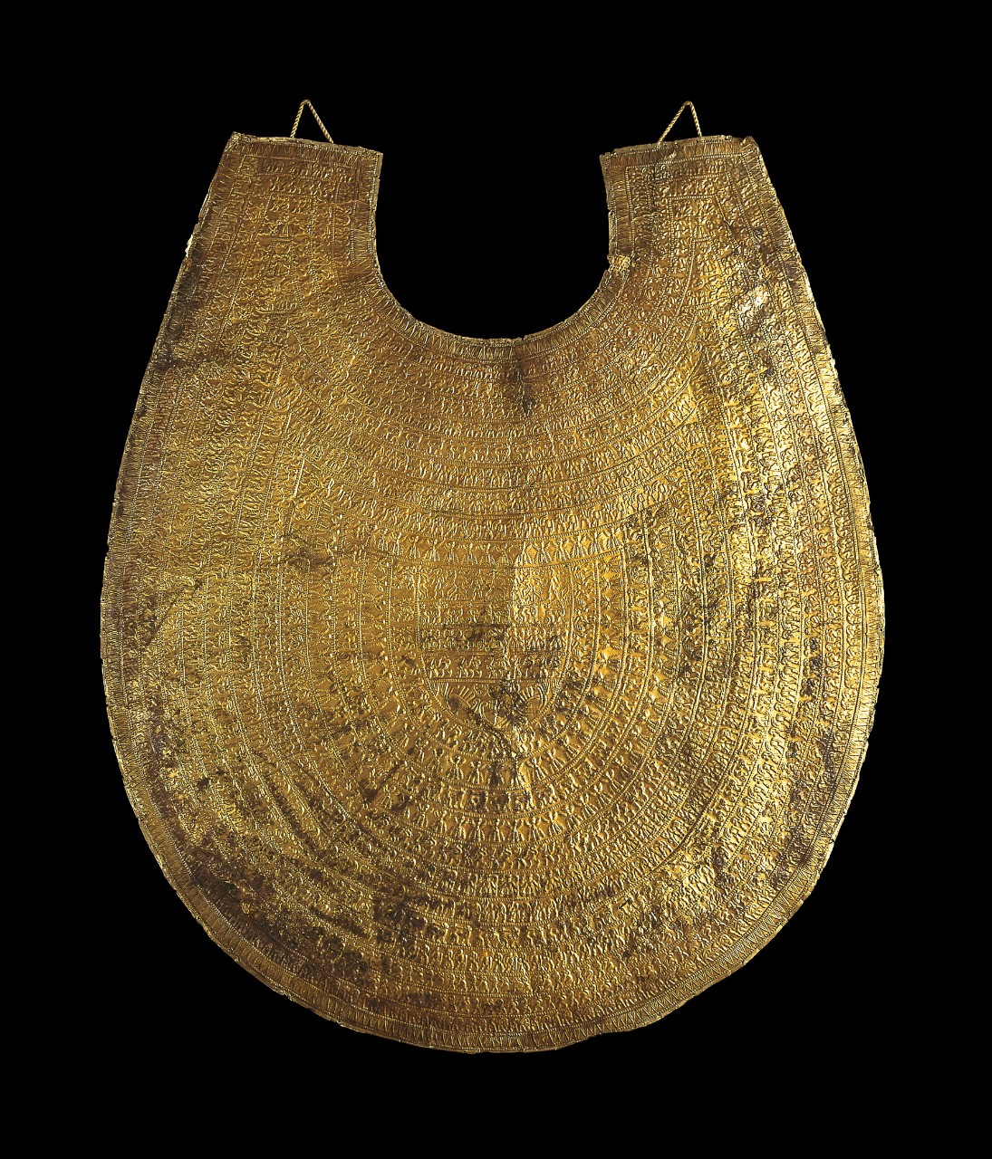 Gold pectoral
