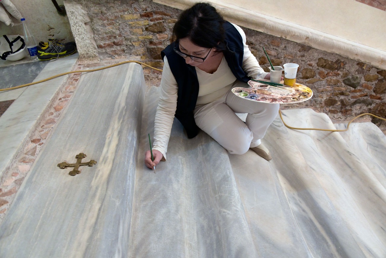 Extraordinary opening of the Scala Santa