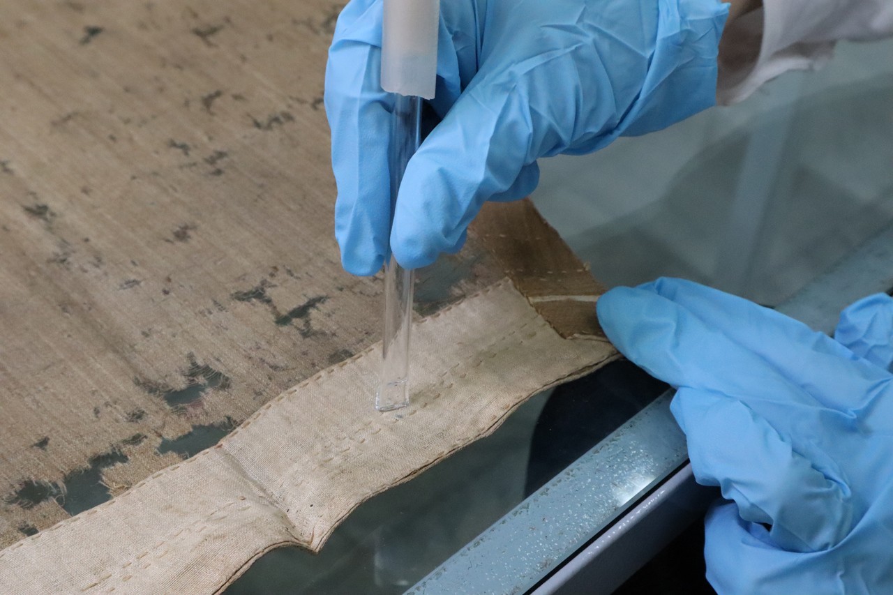 The robes of Saint Peter and Saint John. Two relics of the Sancta Sanctorum